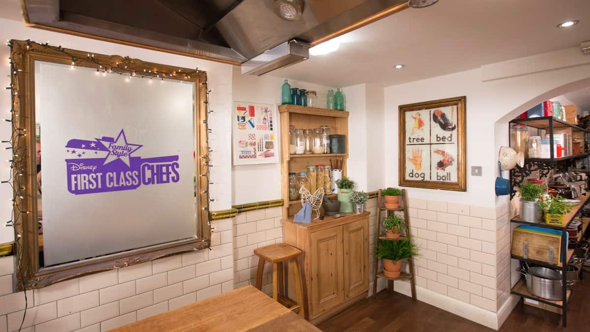 First Class Chefs - Family Style returns to Disney Channel this May ...
