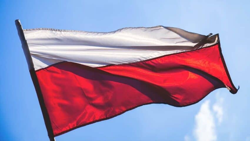 What is the emblem of Poland and why is the Eagle a symbol of Poland ...