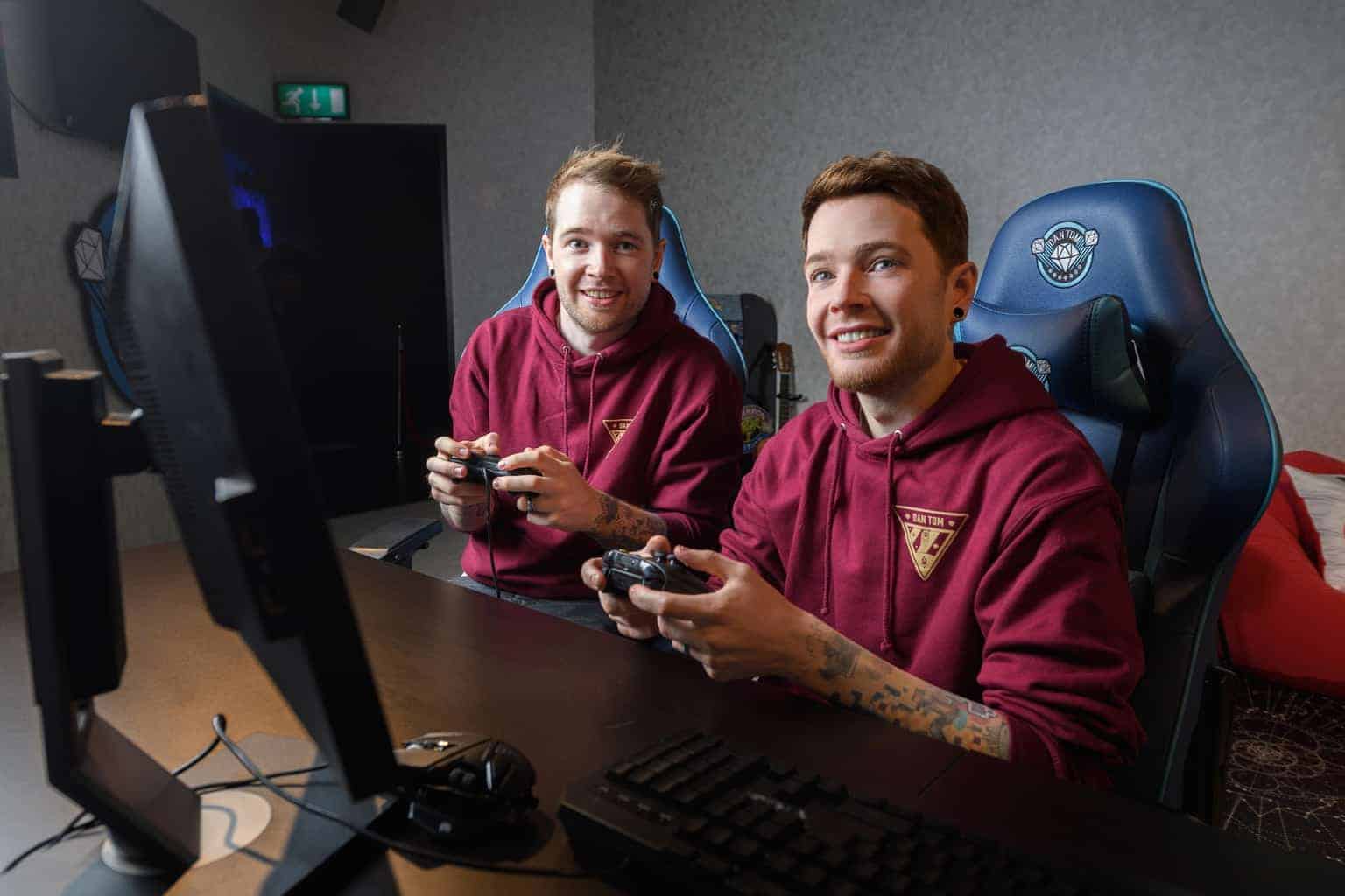 YouTube Megastar DanTDM Unveils His Ultra-Realistic Waxwork! - Fun Kids ...