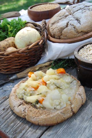 Top 10 Facts About The Anglo-Saxons - Fun Kids - the UK's children's ...