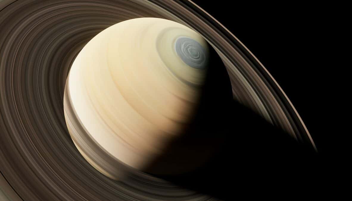 Top 10 Facts About Saturn! - Fun Kids - the UK's children's radio station