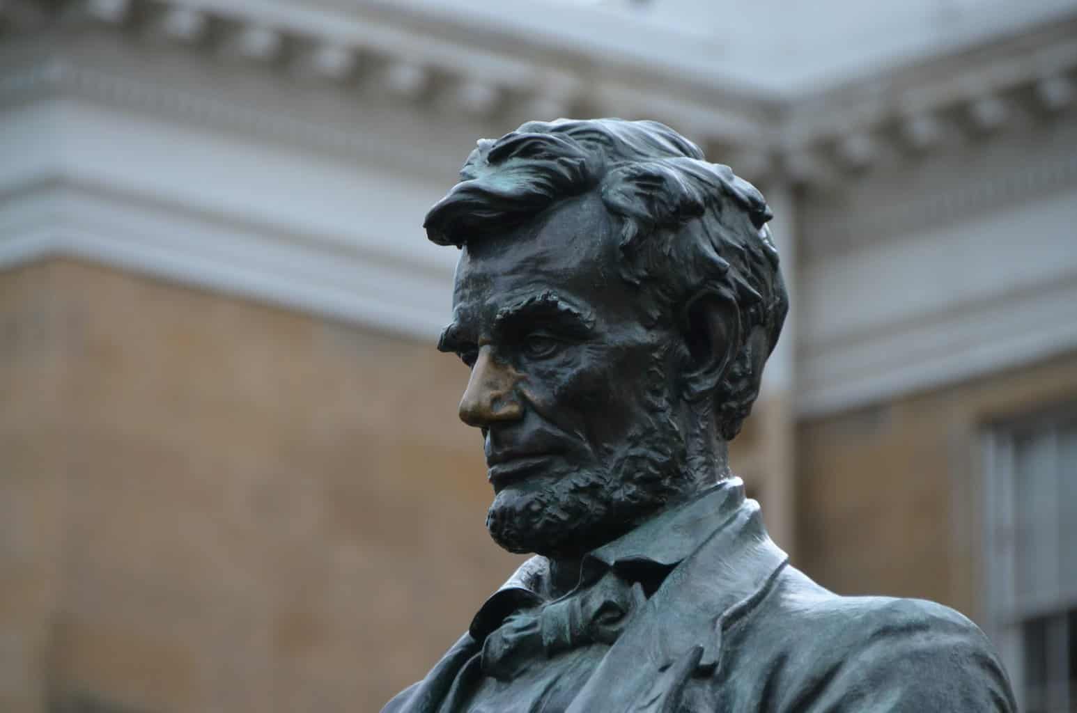 Top 10 Facts About Abraham Lincoln! - Fun Kids - the UK's children's ...
