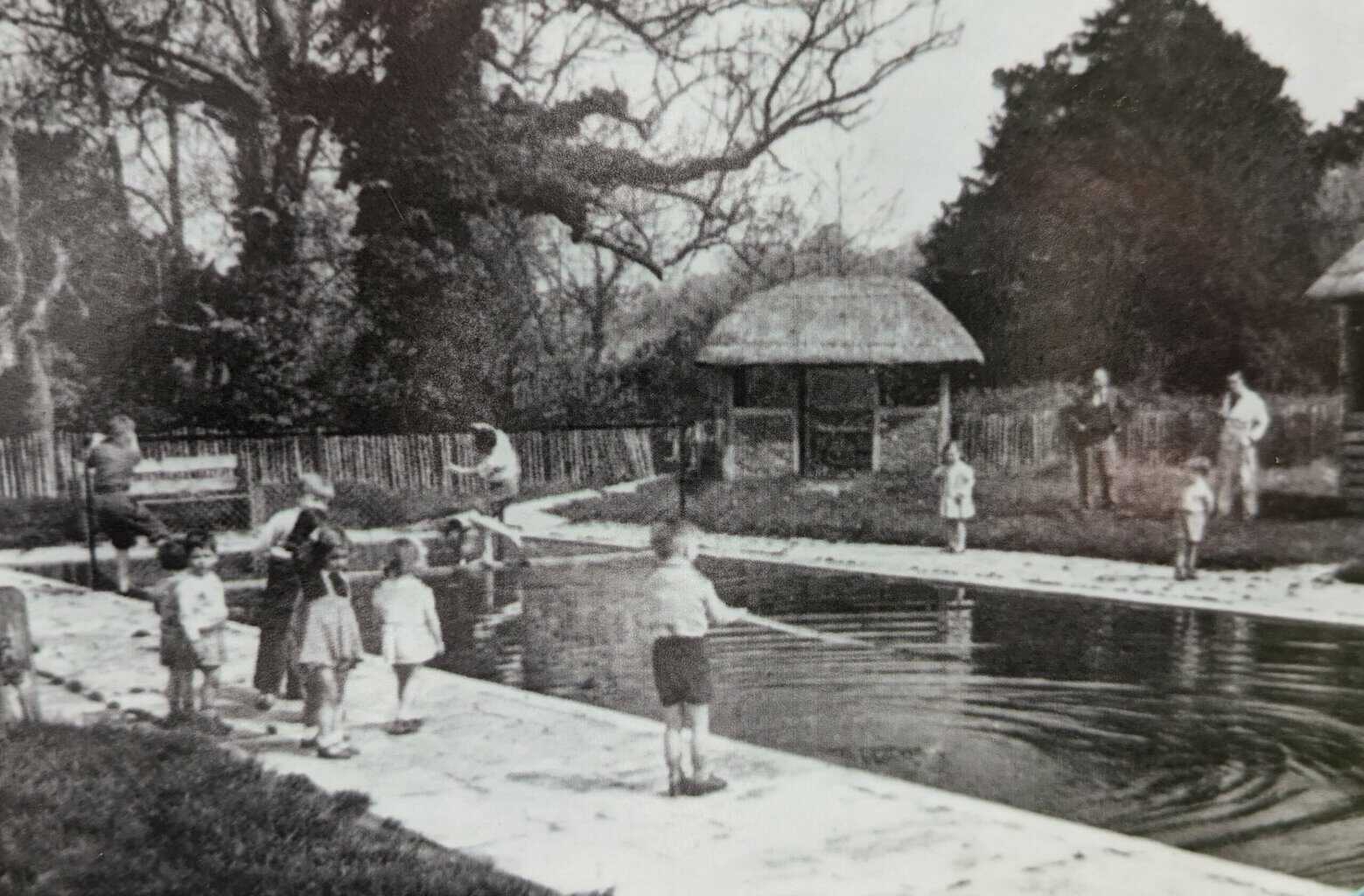 Heritage Heroes - Alresford - Fun Kids - the UK's children's radio station