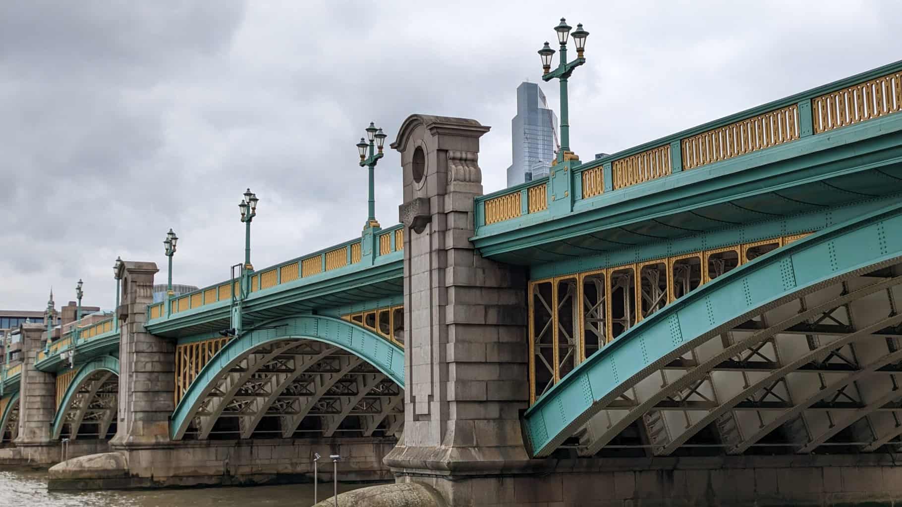 London's History - The River Bridges - Fun Kids - the UK's children's ...